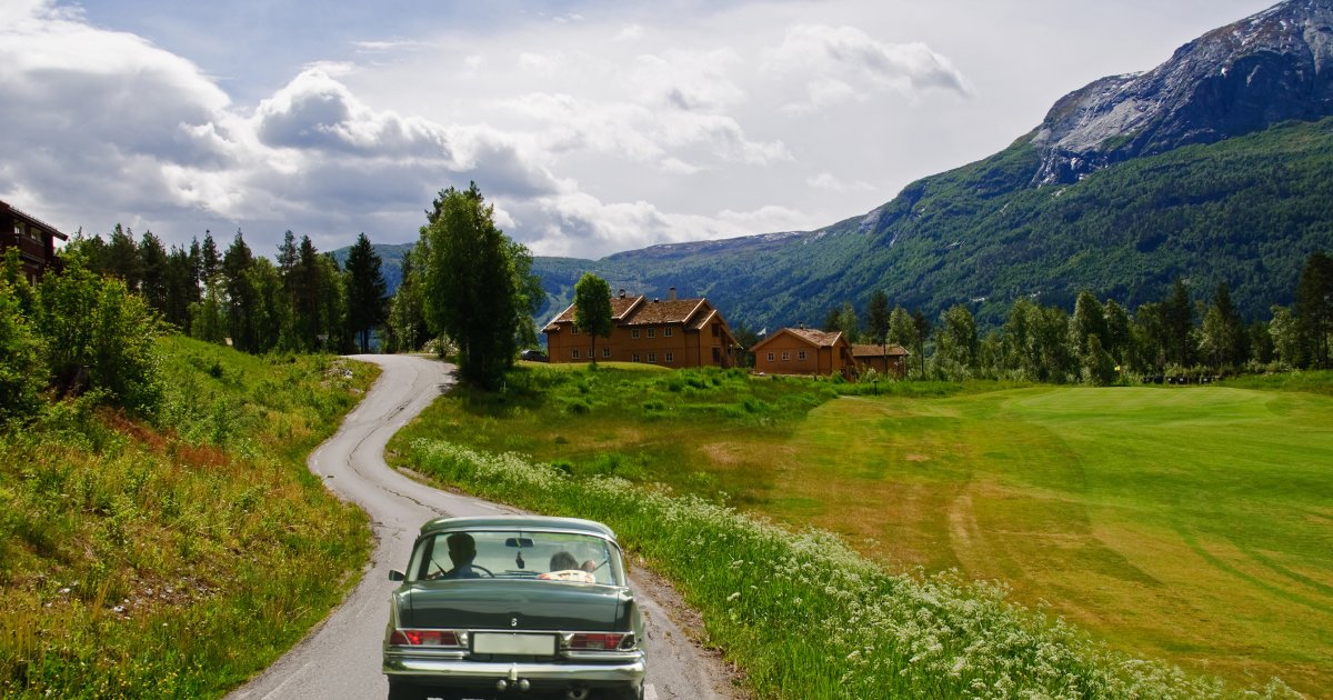 Hvor mye bil kjører nordmenn? – SSB